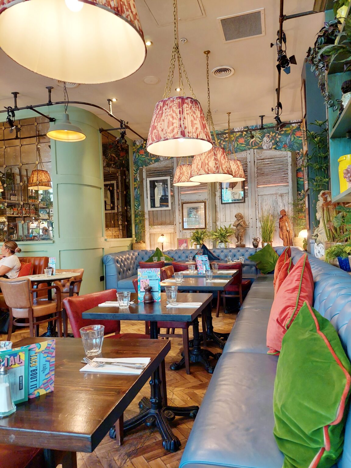 A Bug Girl’s Guide to Manchester - Bug Girl Adventures