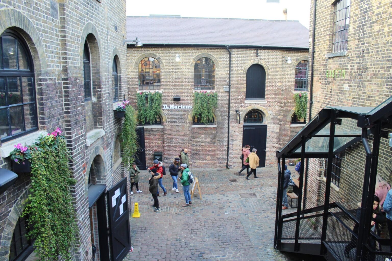 The Ultimate Camden Market Guide: Best Food, Shops & Travel Tips - Bug ...